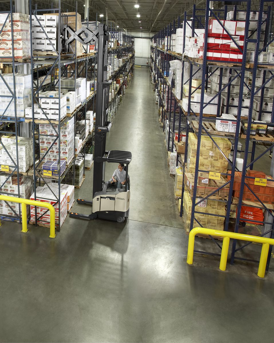 Crown RD 5700 | Narrow-Aisle Reach Truck | NorthWest Handling Systems
