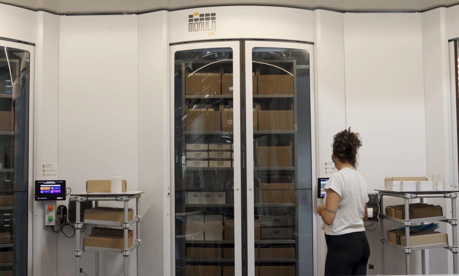 Modula Horizontal Carousel | NorthWest Handling Systems