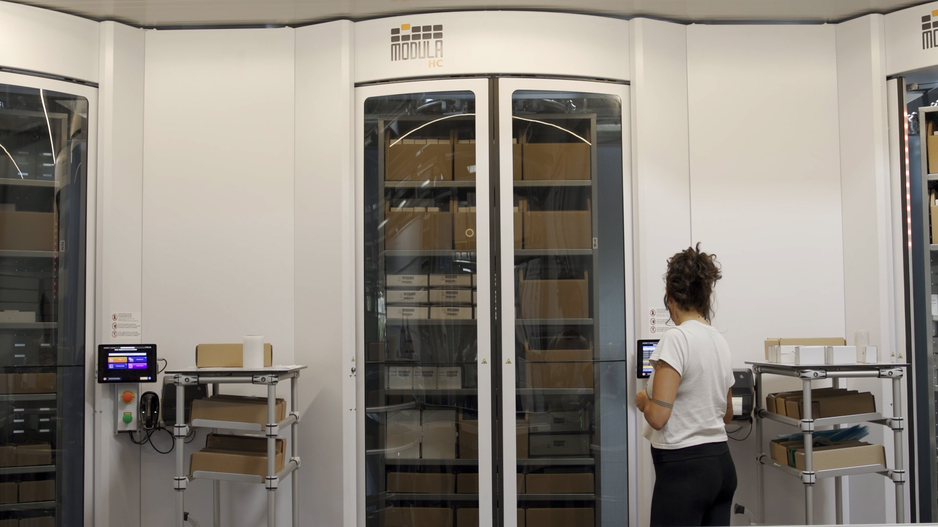 Modula Horizontal Carousel | NorthWest Handling Systems